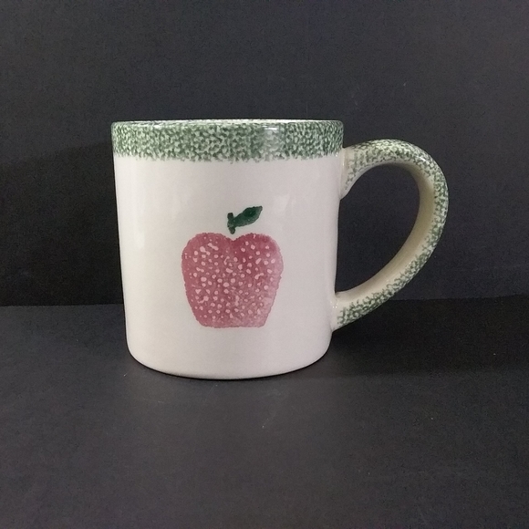 Dining | Speckled Red Apple Green Rim Handle Coffee Mug | Poshmark
